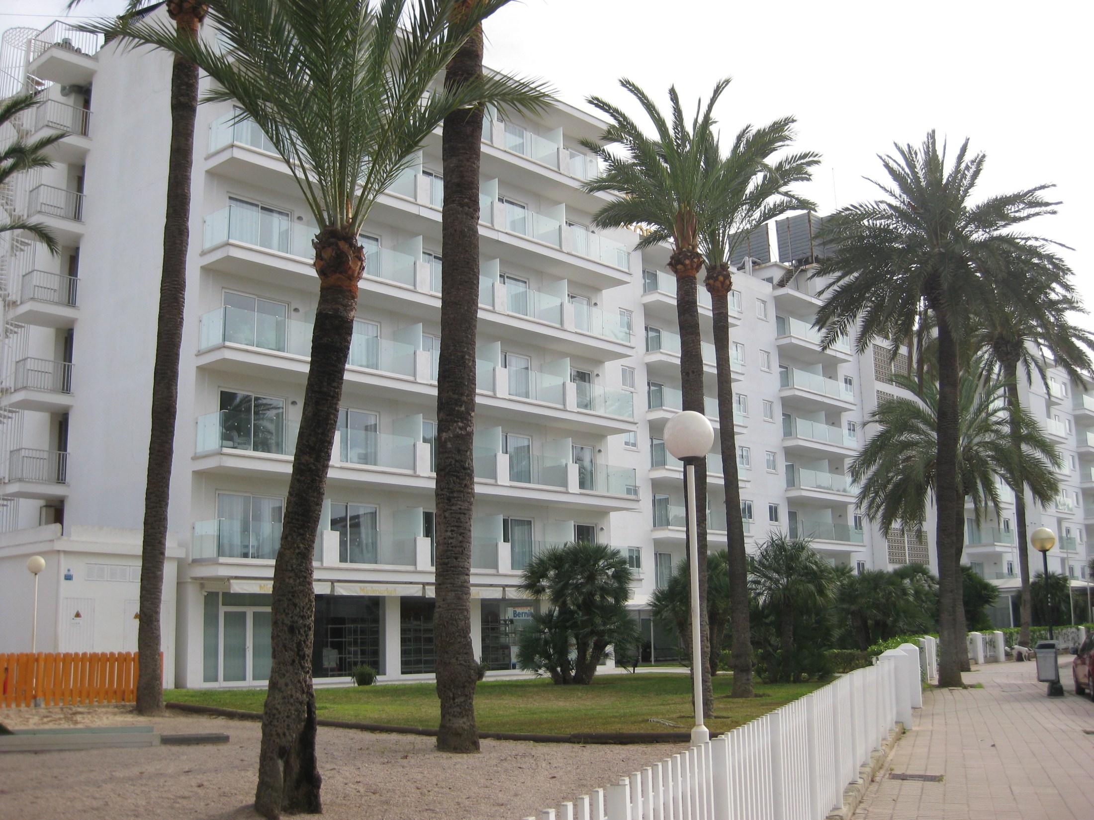 Hotellet, ”pandemin” som dödade en epok och sorgen över ett förlorat ...